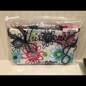 thirty-one | Bags | Thirty One Cinch Sac Loopsy Daisy | Poshmark